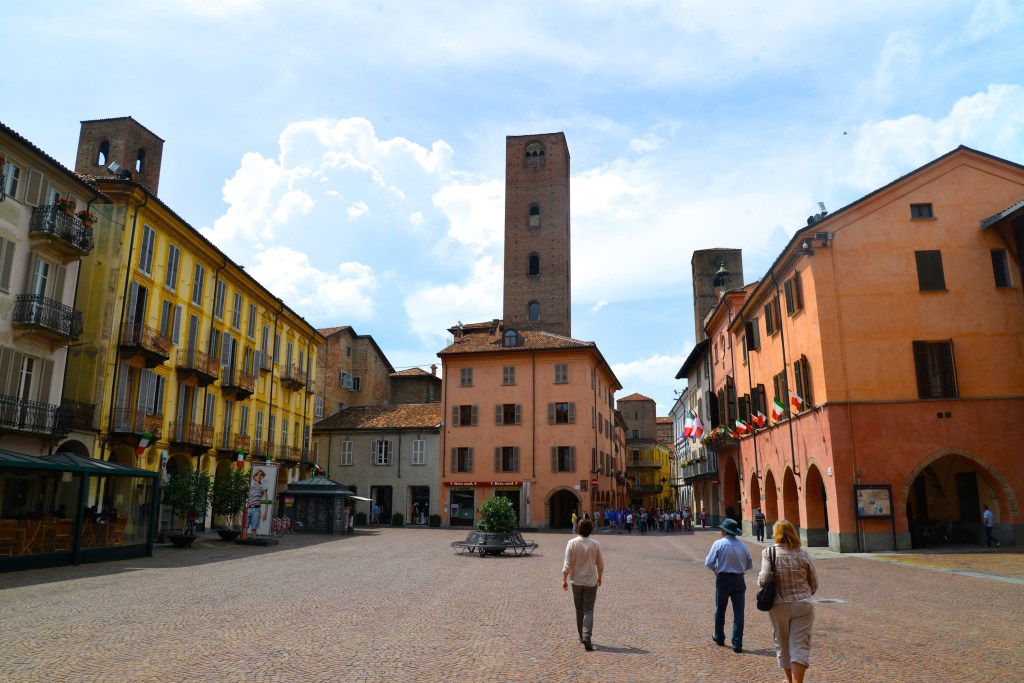 Exploring the Northern Italian Countryside | Lily Runs the World